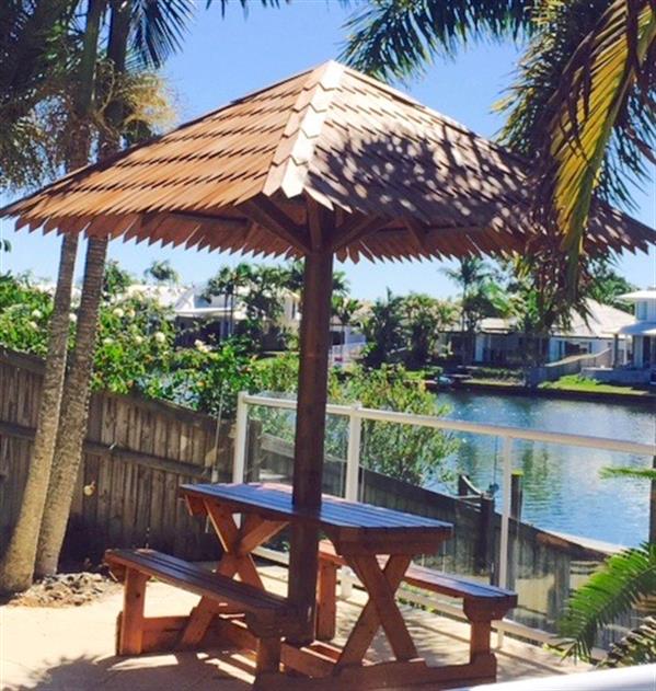 Shingle Roofing - Island Thatch