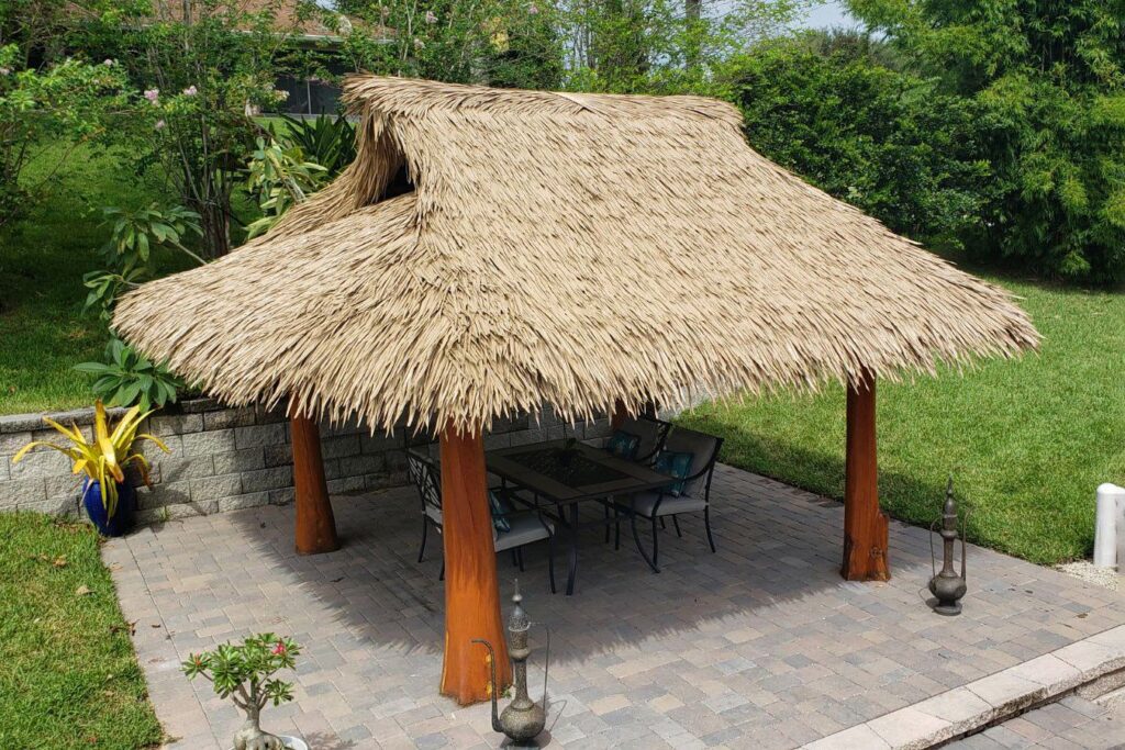 How Long Does a Thatched Roof Last? - Expert Tips & Insights